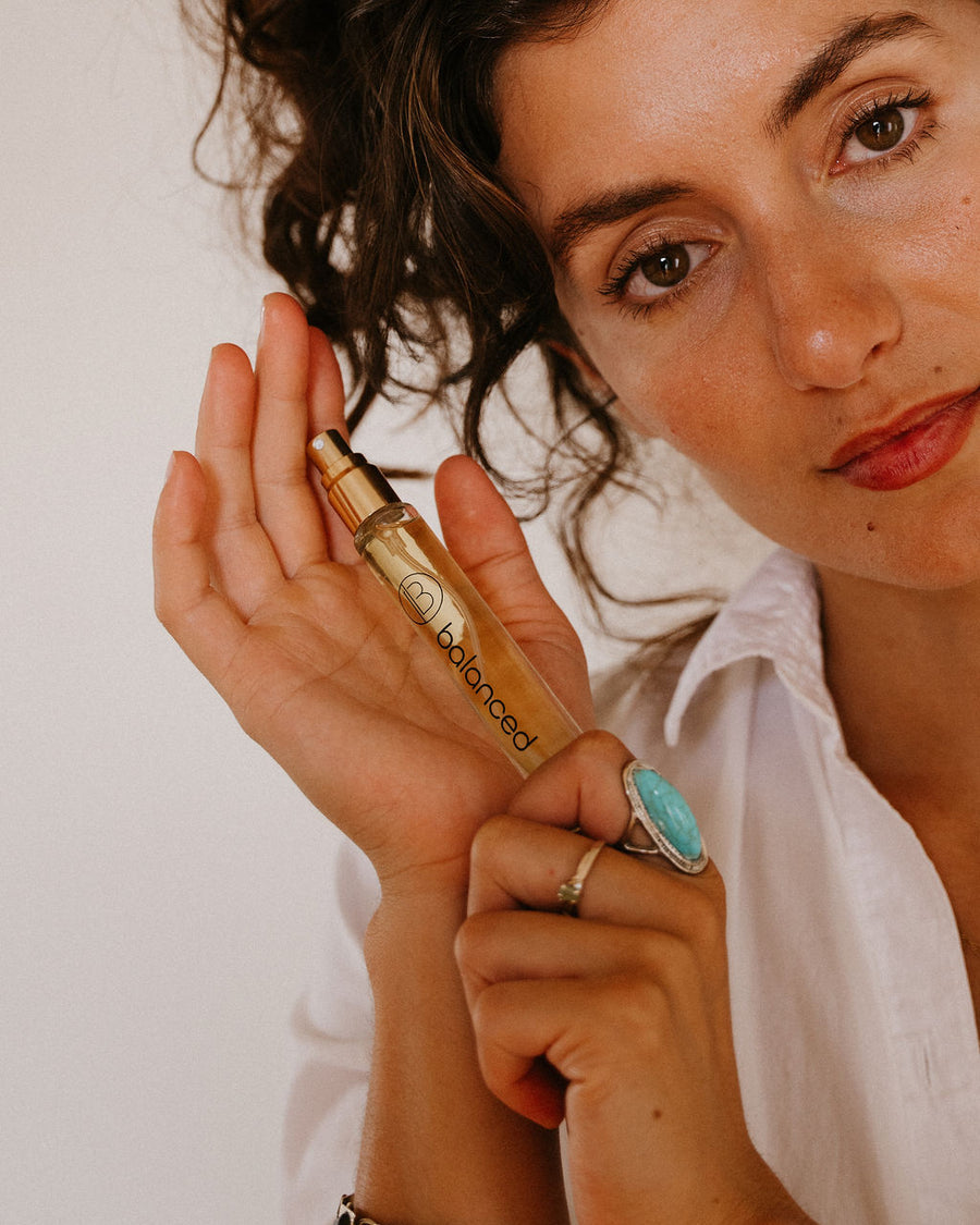 Moon Mama Perfume – The Fresh Wife Collective